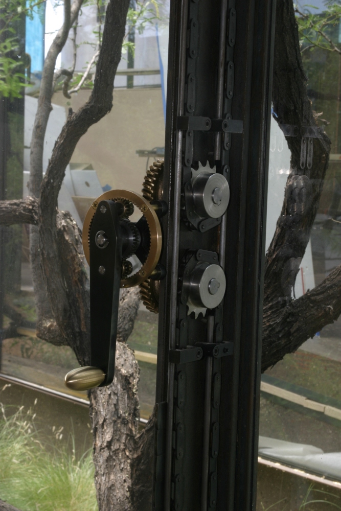 Casement Window Operator Mechanism by Stephen Wong at Coroflot.com