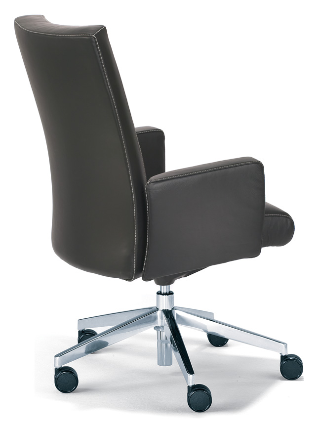 Tailor Chair by Jake Hawkes at Coroflot.com