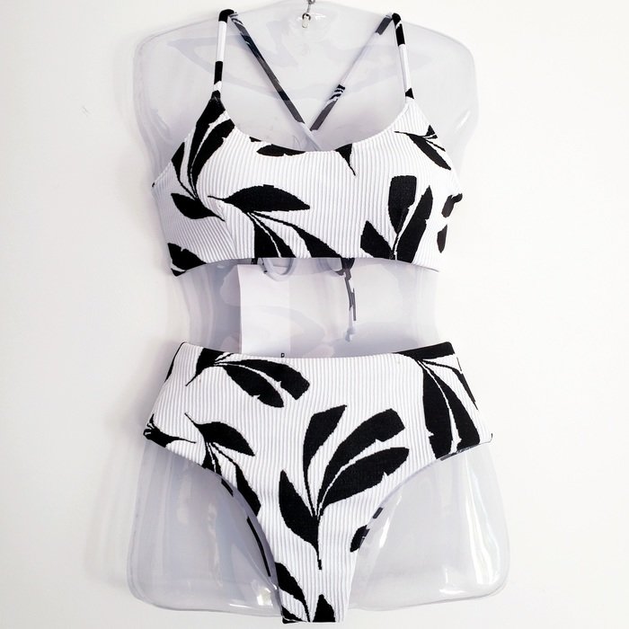 Iris Inoue, Fashion Designer in Lavras, Brazil