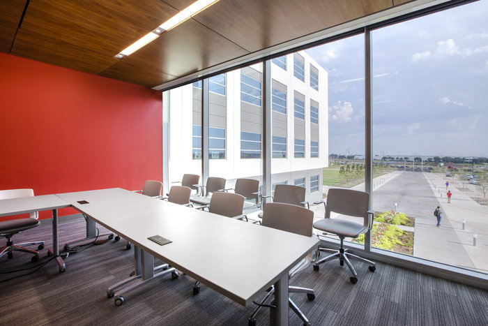 7-Eleven Corporate Headquarters by Stella Rittenberry at Coroflot.com