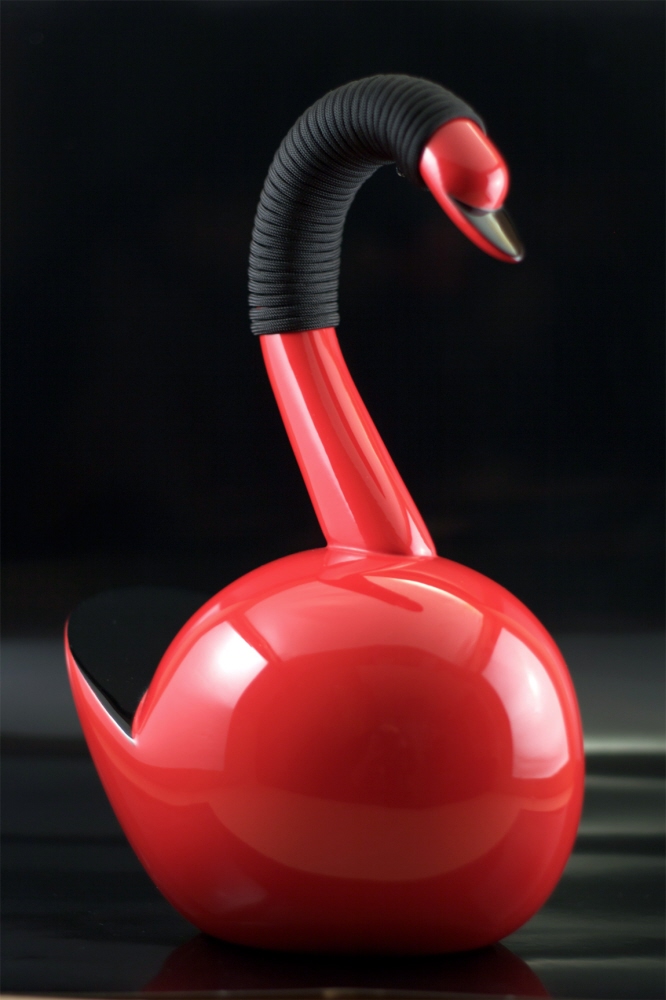 Cigno teapot by Adam Hammerman at Coroflot.com