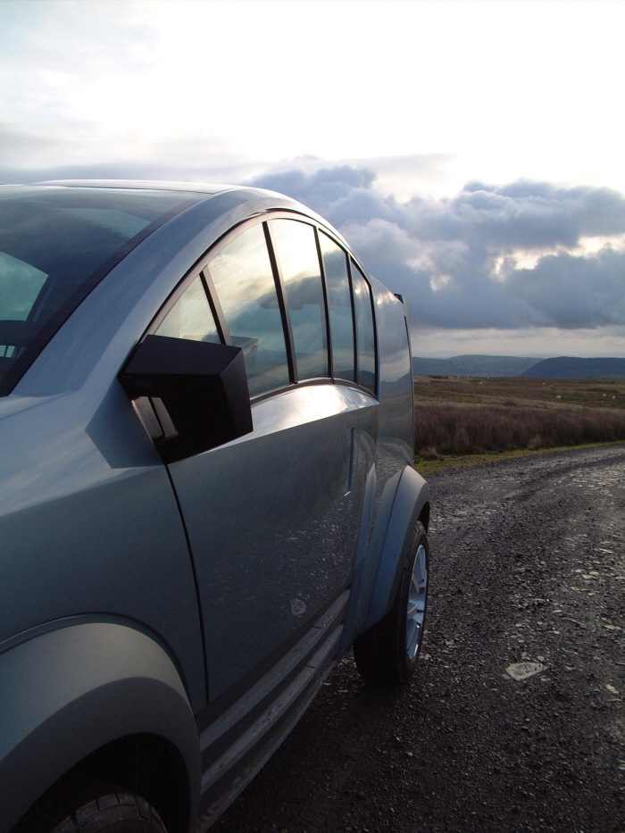 Isuzu Zen by Ian Nisbett at Coroflot.com