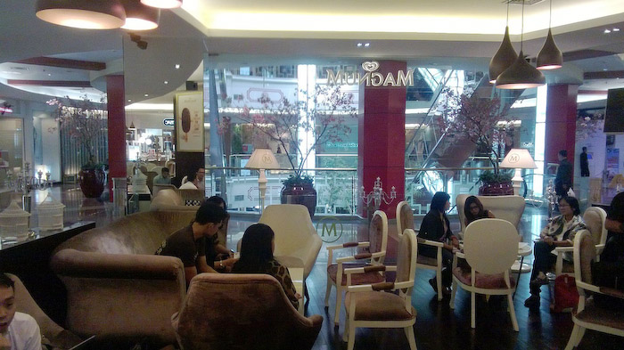 Walls Magnum Pop Up Store Jakarta by Herry Mahardika at Coroflot.com