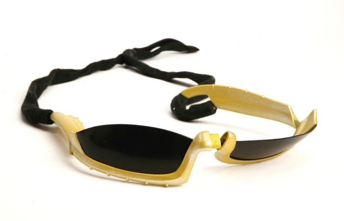 folding eyewear 2 by Ben Rozin at Coroflot.com