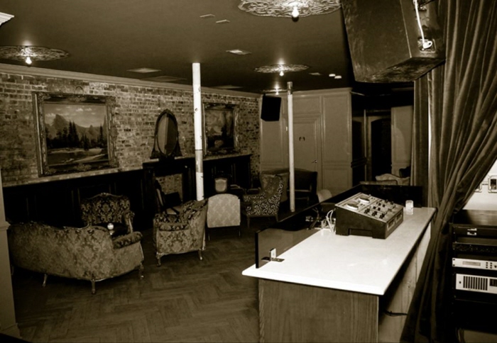 Bar Deville - 2008 by Hannah Moore at Coroflot.com