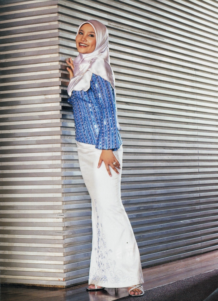 Manja malay magazine by cheng sook fong at Coroflot.com