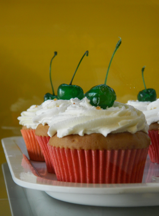 Q - BAKE - Bangalore, India. by RETAIL DESIGN STORE KIOSK POP-UP at ...