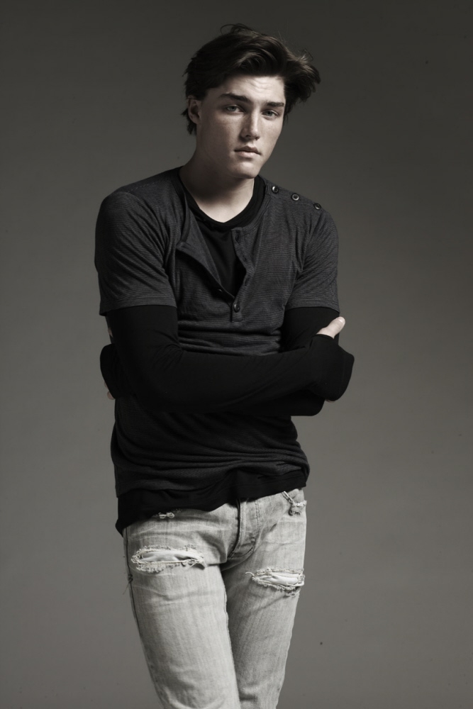 Mike & Chris Fall 2010 by Terence Yeung at Coroflot.com