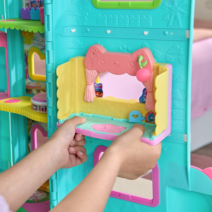 Gabby's Dollhouse Portal Rooms Fall 2025 by June Shieh at Coroflot.com