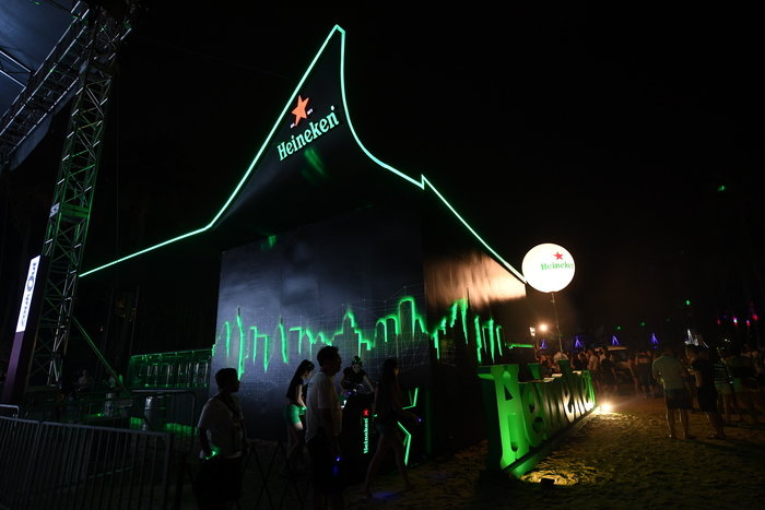 HEINEKEN Booth for ZOUKOUT SINGAPORE by Deanna Daye Nilo at Coroflot.com