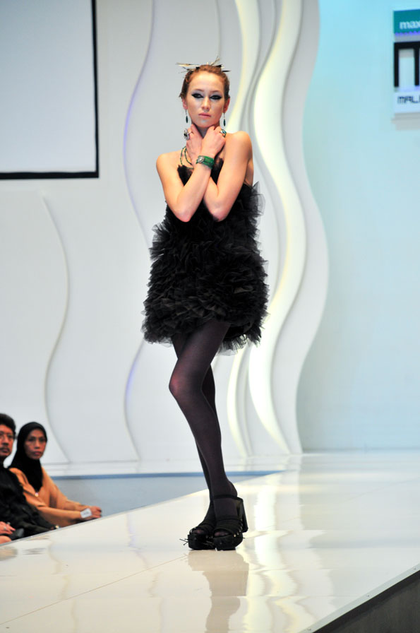 Malaysia International Fashion Week - Shinju Pearls Jewelry Fashion ...