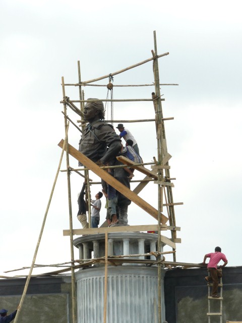 Pemasangan Patung (Jambi) by Monumen Patung Relief Diorama at Coroflot.com