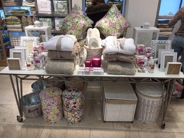 VISUAL MERCHANDISING - ZARA HOME by Florencia Chaumont at Coroflot.com