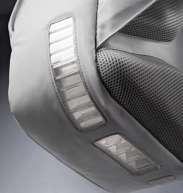 Samsonite Viz Air by Michael Harris at Coroflot.com