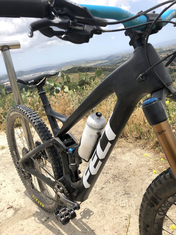 Felt 29 Carbon MTB by James (Jamie) Seymour at Coroflot.com