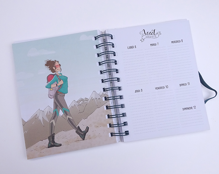 Larousse Diary 2018 : Une Jeune Fille a la page by Diane Dufour at ...