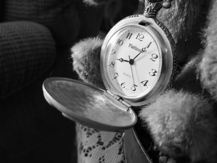 Photography of Clocks by Eric Christenson at Coroflot.com