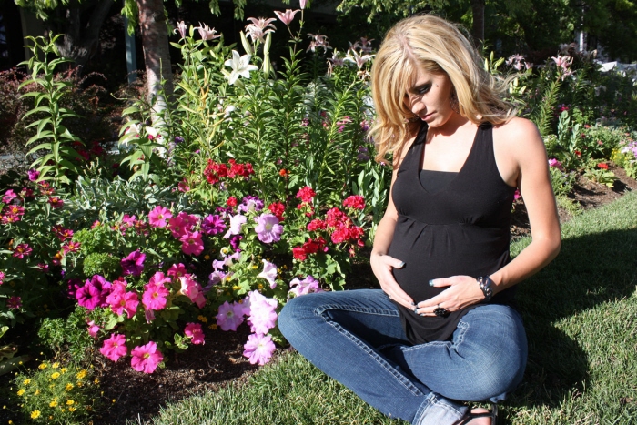 Mommy to be Photoshoot by Megan Heaton at Coroflot.com