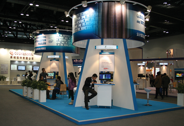 Oracle OpenWorld Beijing by Ryan Fetterhoff at Coroflot.com