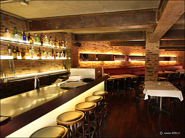 vendetta restaurant by rodrigo subercaseaux at Coroflot.com