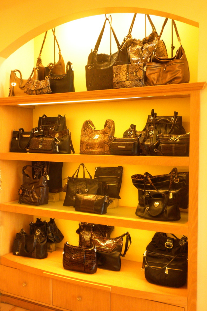 Visual Merchandising (accessories) by Johanna Valdez at Coroflot.com