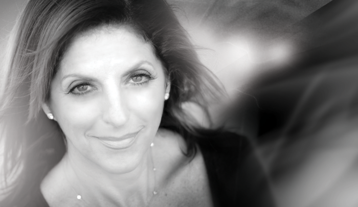 Lynda Sacks’ Website and Business Identity by Natasha Chernavska at Coroflot.com