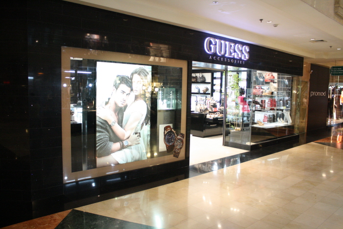 Visual Merchandising GUESS Watches by Winardi Soputro at Coroflot.com