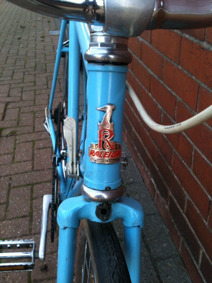 Raleigh Pursuit Town Bike by Thom North at Coroflot.com