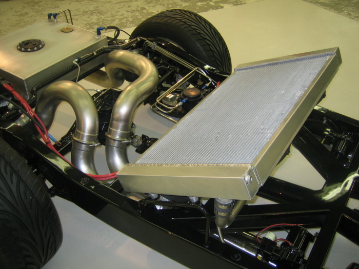 International D-Rod Build photos by David Allendorph at Coroflot.com