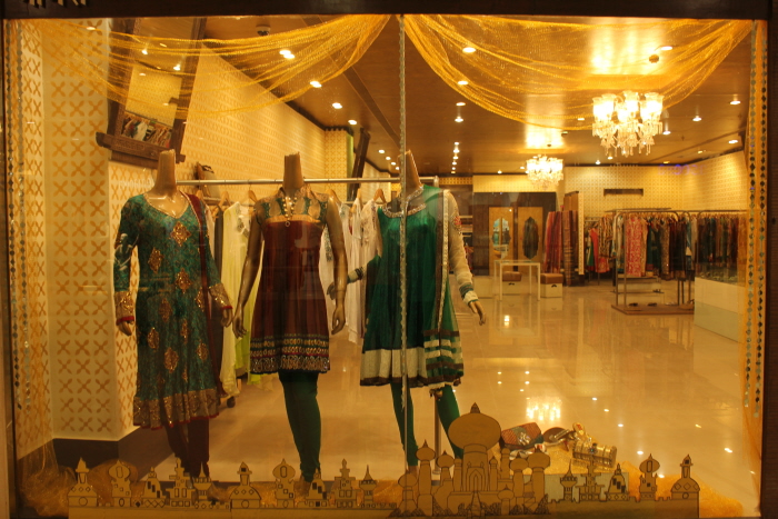 Royal India - Window Display by akanksha namdeo at Coroflot.com
