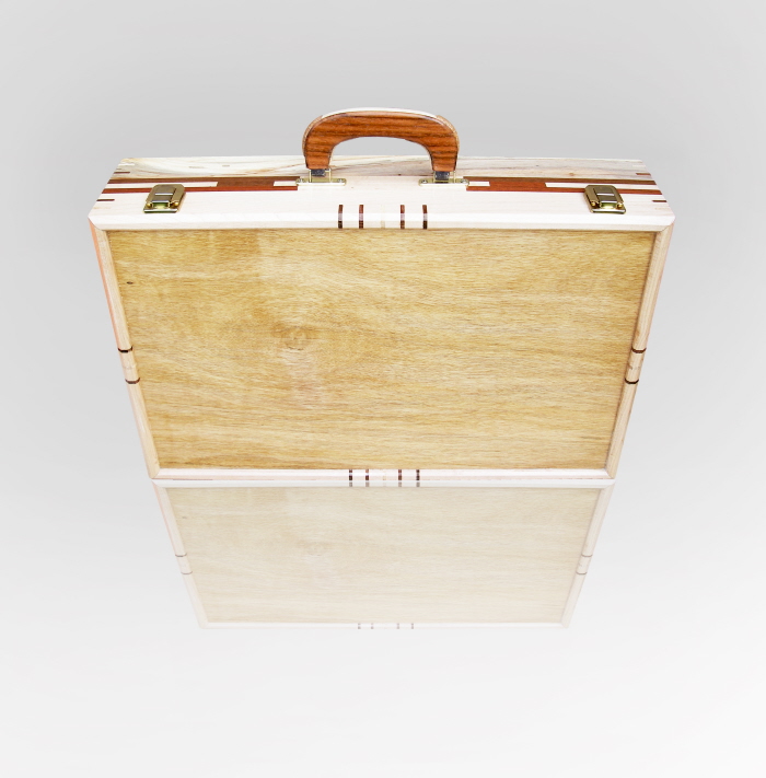 Wood briefcase by Walter Castro at Coroflot.com