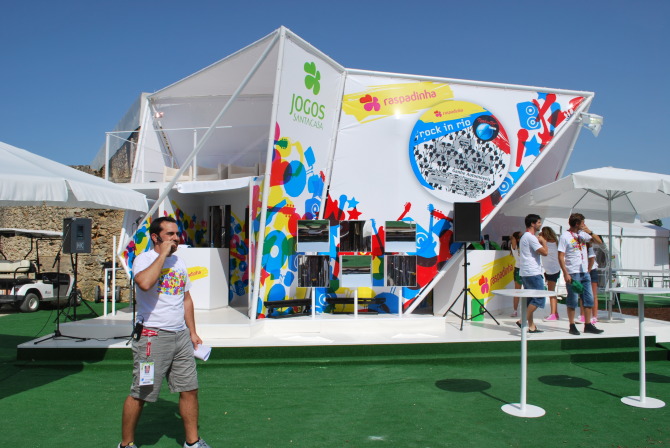 Clapometer (Jogos Santa Casa) by Vasco Duarte at Coroflot.com