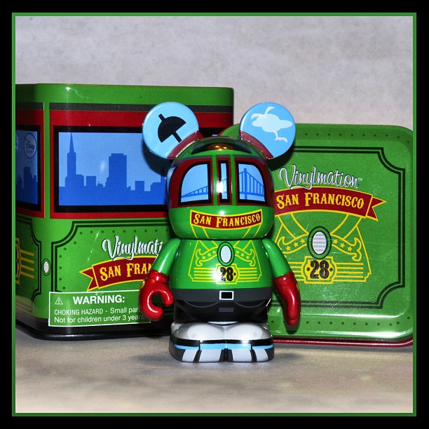 Vinylmation Designs for Disney Parks and Disney Stores by Enrique Pita ...