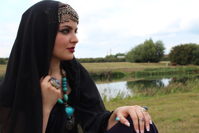 An upload by Kawthar Talbi on Coroflot: to the project The World Of Avizeh