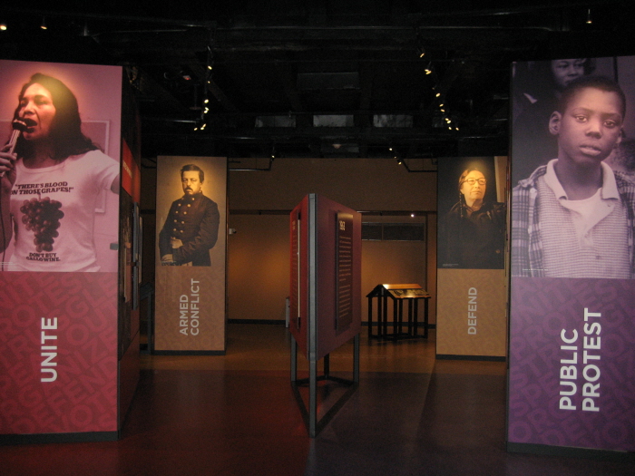 Chicago History Museum Facing Freedom Exhibit by Mark Pearlman at ...