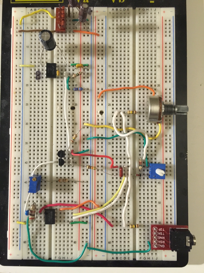 VCO - LM566 Implementation by Brian Tuley at Coroflot.com
