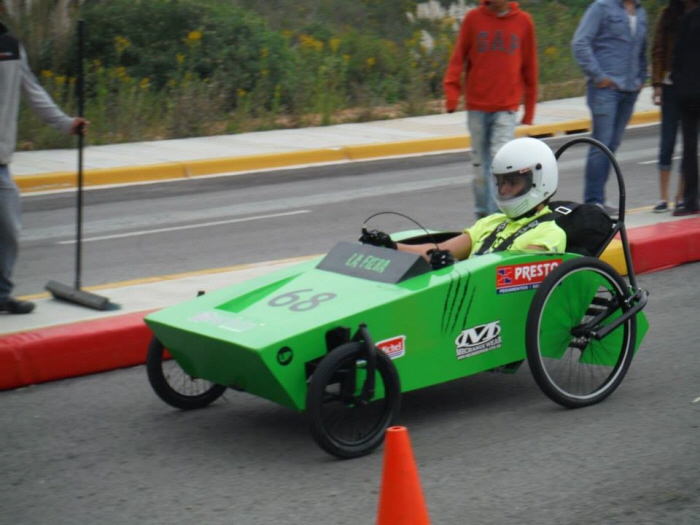 Gravity Car by Geronimo Serrano at Coroflot.com