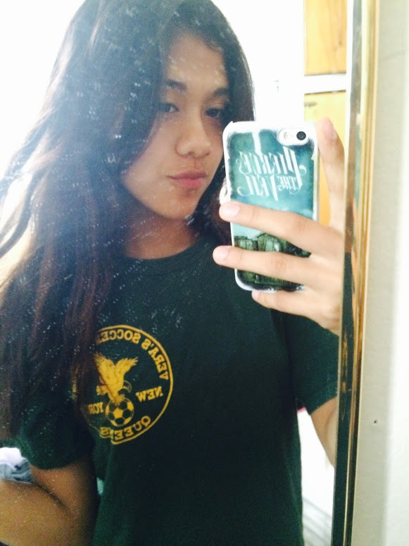 Paints Portrait by Emily Meraz at Coroflot.com