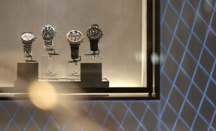 Ben Bridge Timeworks by Dave Scurlock at Coroflot.com