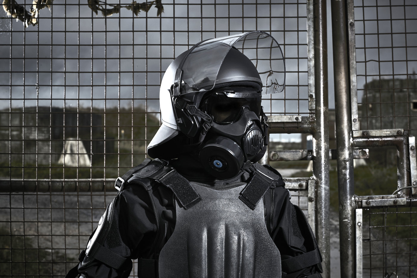 Avon Protection plc - HMK150 by Nick Hunter at Coroflot.com