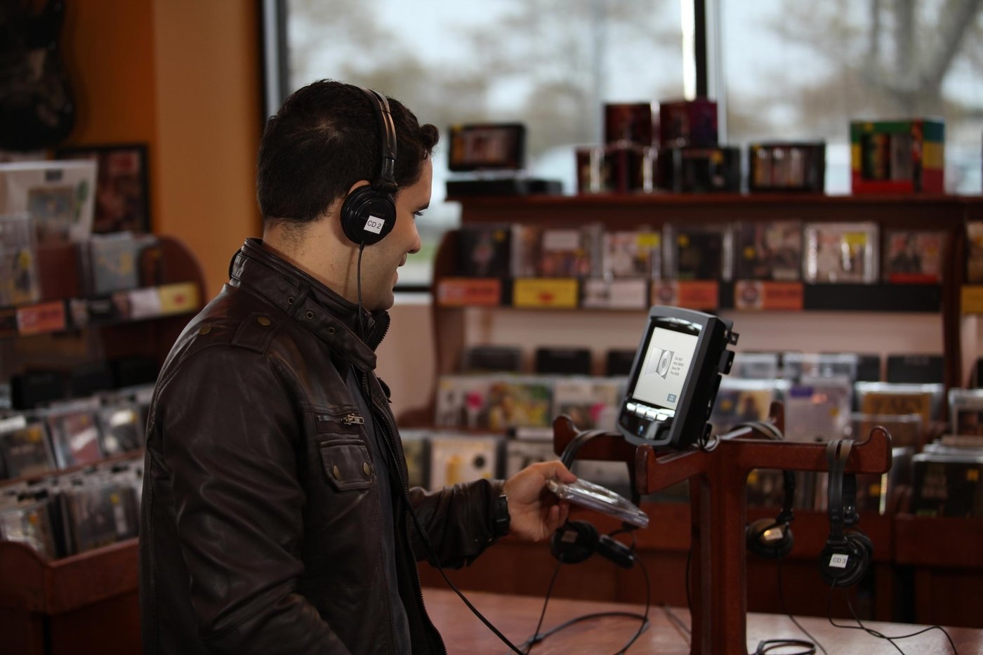 Motorola Micro Kiosks by Mike Kaminsky at Coroflot.com