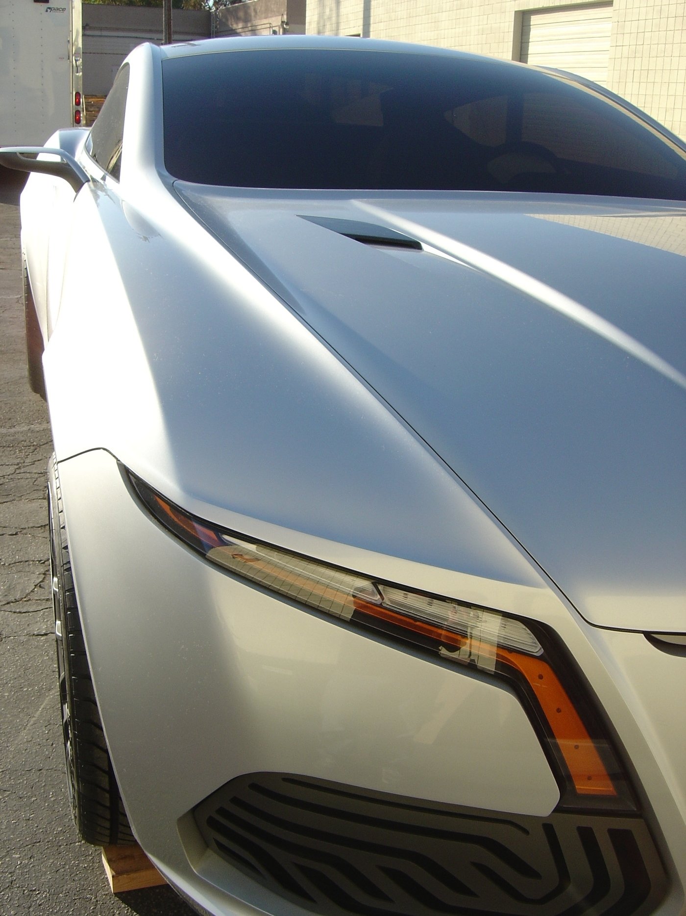 Beijing Concept Car 700R by Jay Brett at Coroflot.com