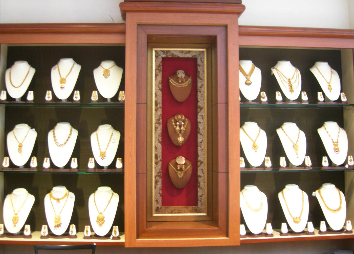 VM Jewellery by Preethi Prabhakaran at Coroflot.com