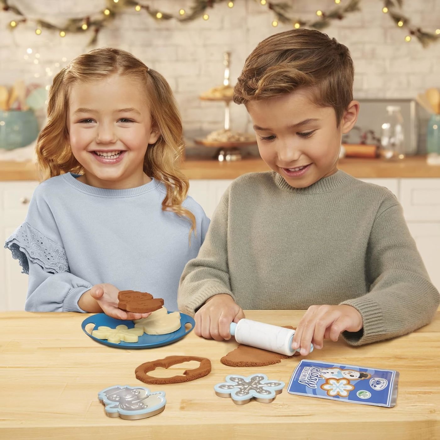 Creative Chefs Holiday Cookies Kit by Regina Donovan at Coroflot.com