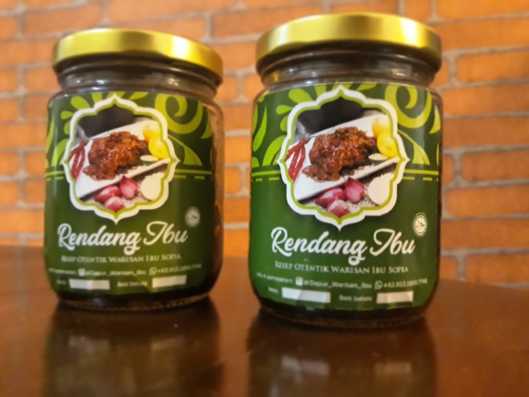 'Rendang Ibu' & 'Dapur Ibu' label design by Dina Tania at Coroflot.com