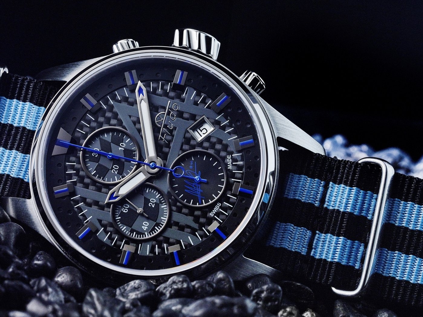 FLUDO "GRAND PRIX" AUTOMATIC SWISS WATCH by Nuno Teixeira at Coroflot.com