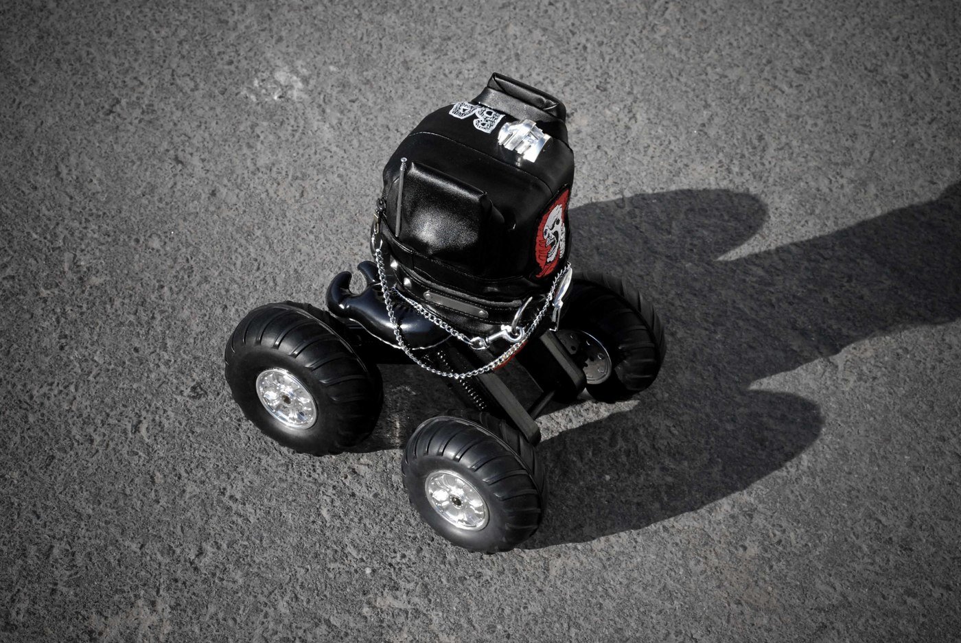 Custom Toy Robot Rage by Rollan Rodriguez at Coroflot.com