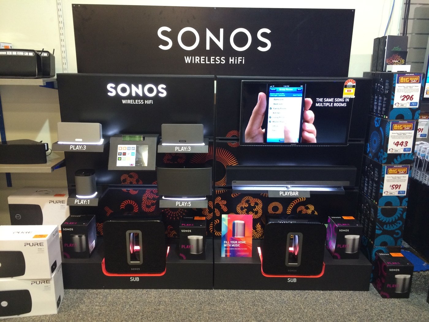 Sonos Modular Display by Chris Buerckner at Coroflot.com