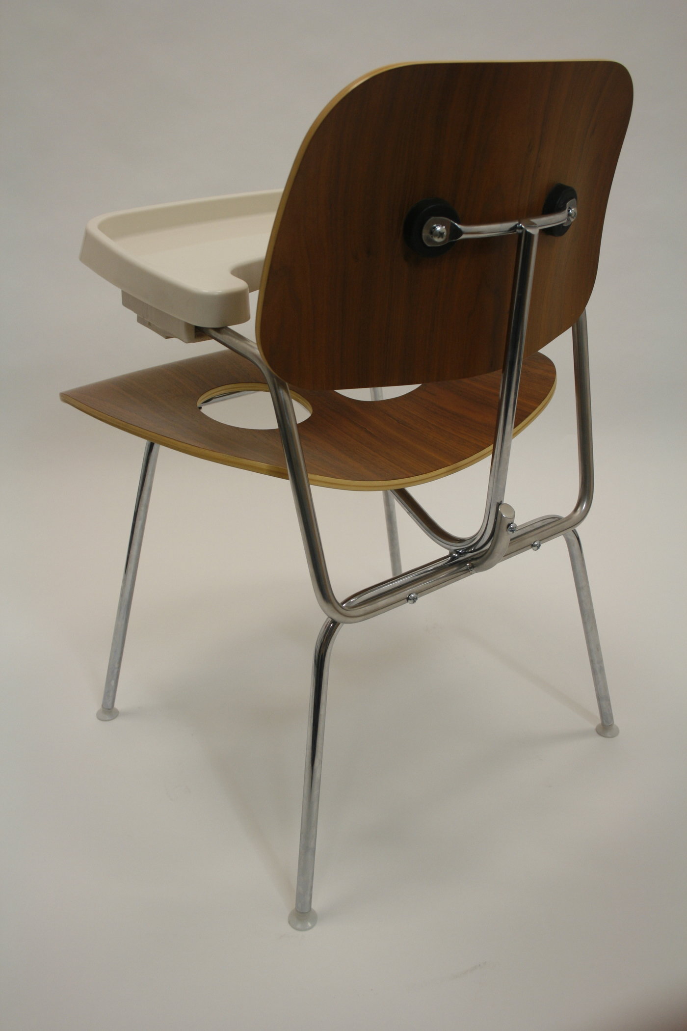 Eames Hack by Tim Peet at Coroflot.com