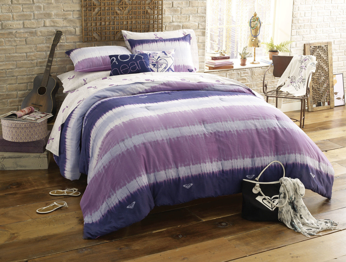 Roxy bedding by Tracy Garay-Jones at Coroflot.com
